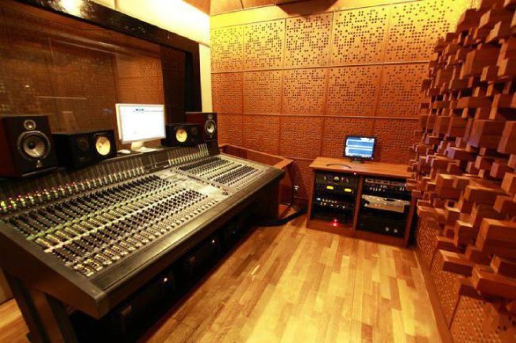 Bagaimana Membuat Studio Musik Sederhana, Nyaman Dan Terjangkau ...